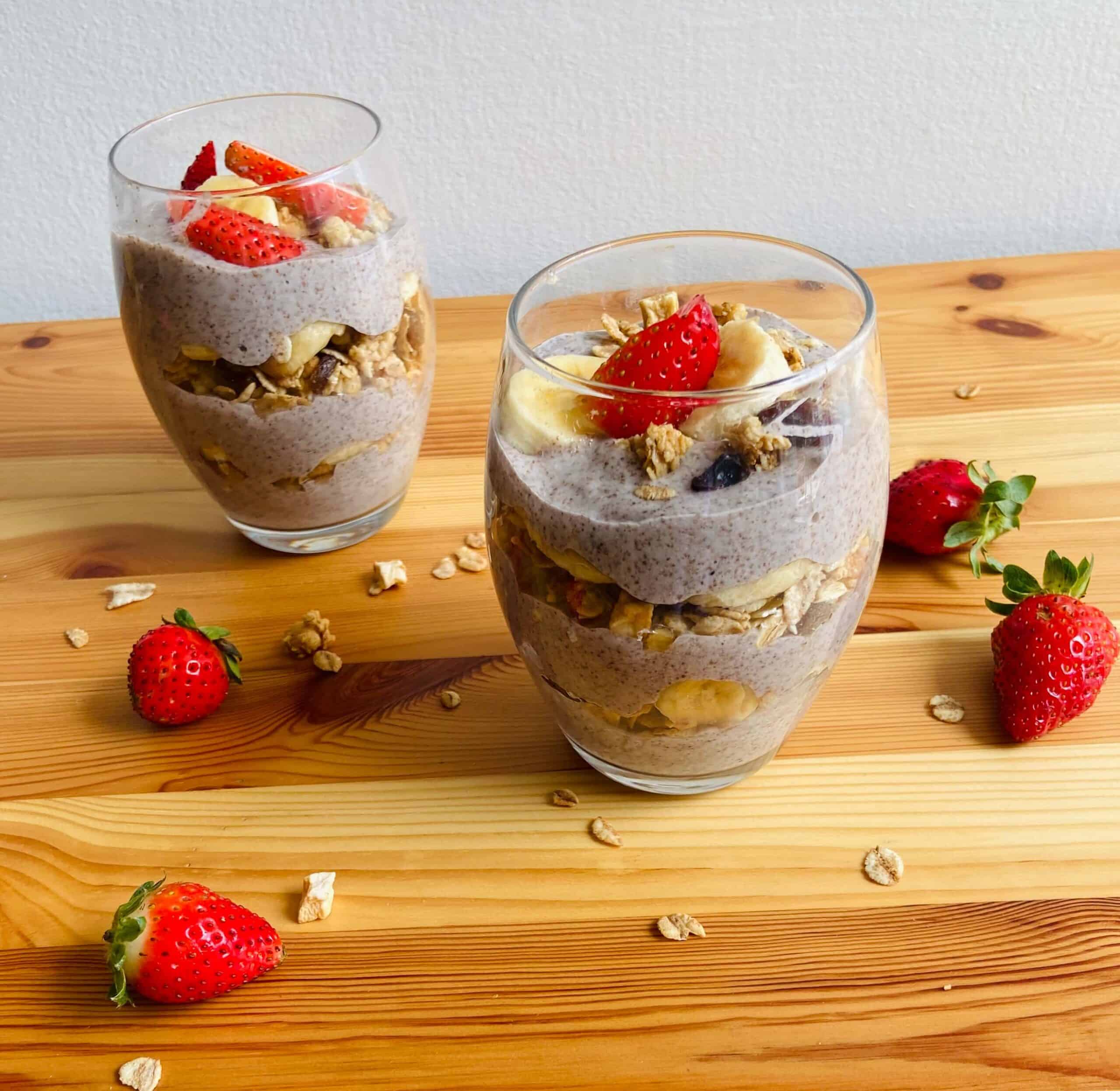 Vegan Parfait Cups - Strawberry Banana Chia Seed Parfait - Yum Vegan