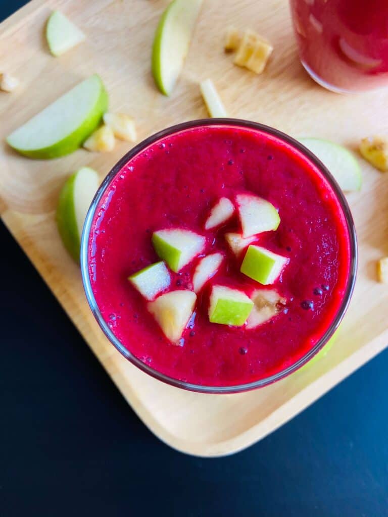 Banana Beet Smoothie Recipe - Beetroot Banana Smoothie | Yum Vegan Blog