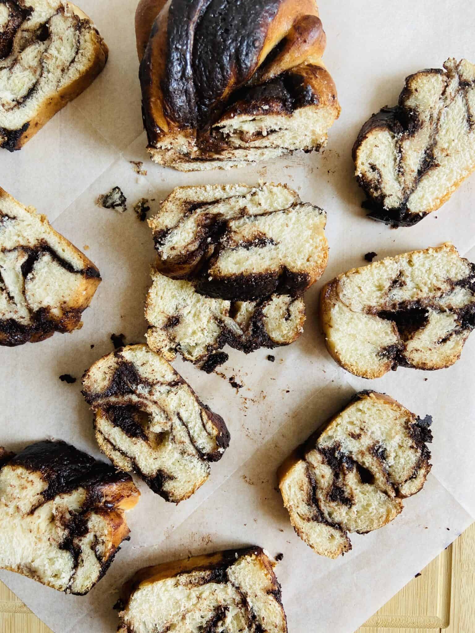 Vegan Babka Recipe - Chocolate or Cinnamon Filling | Yum Vegan Blog