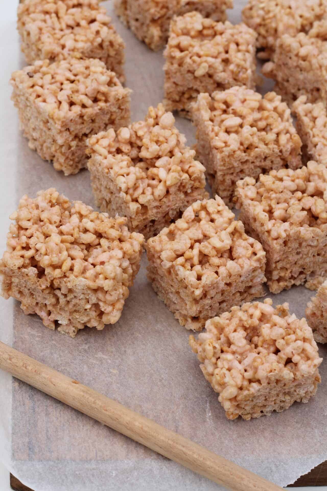 Rice Bubble Slice | Rice Bubble Marshmallow Slice